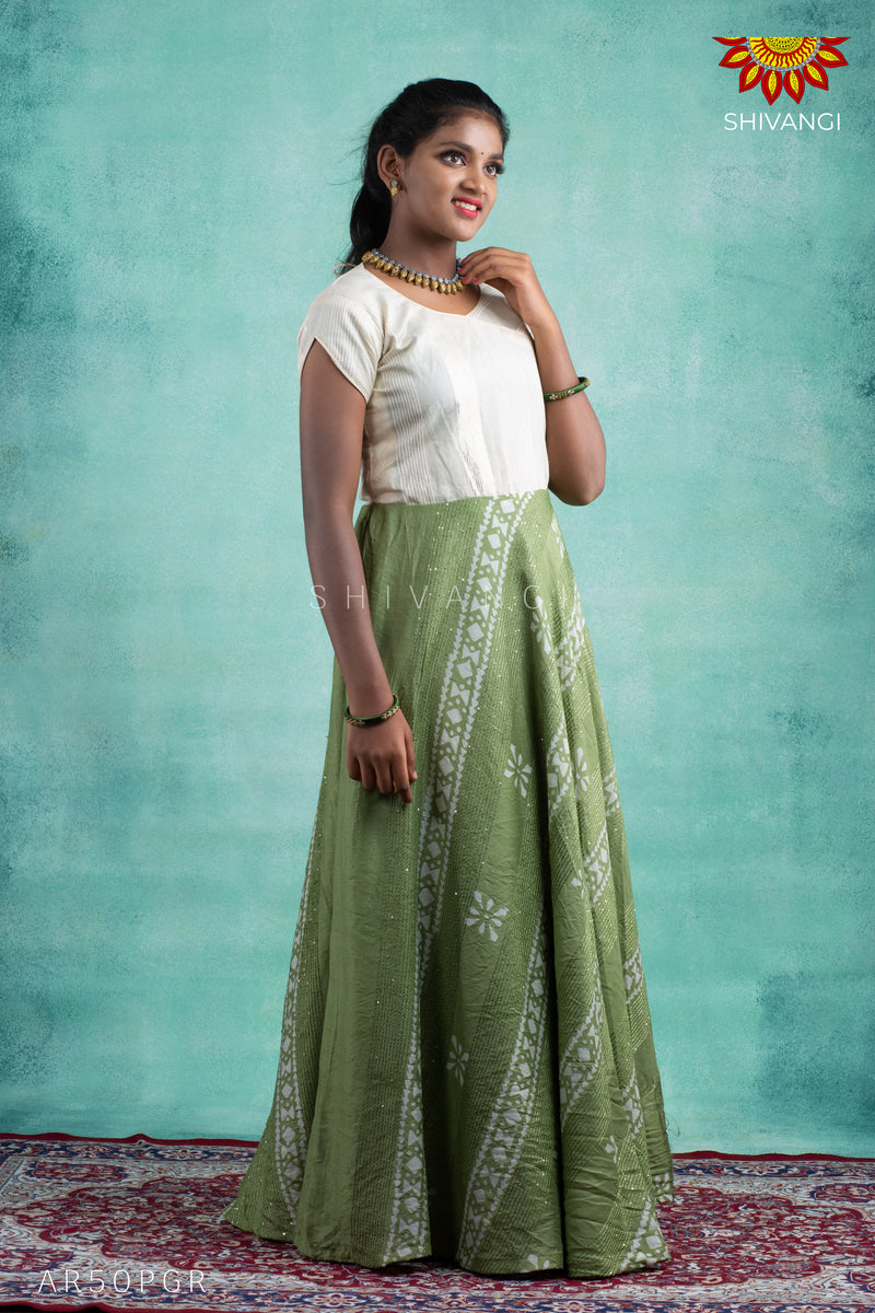 Latest Traditioanl wear Green designer long frock with short sleeve