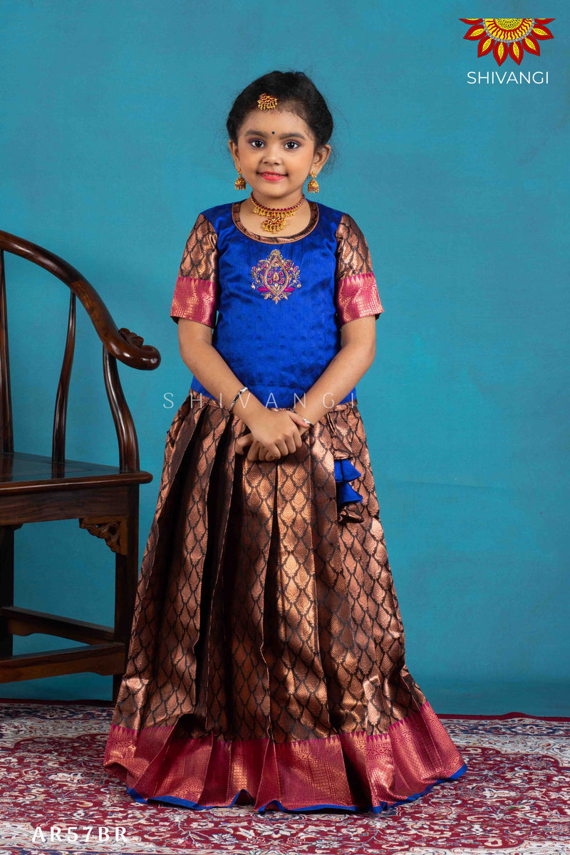 Latest Ethnic Pattu Pavadai Design For Girl Kids-Traditional Set-Brown